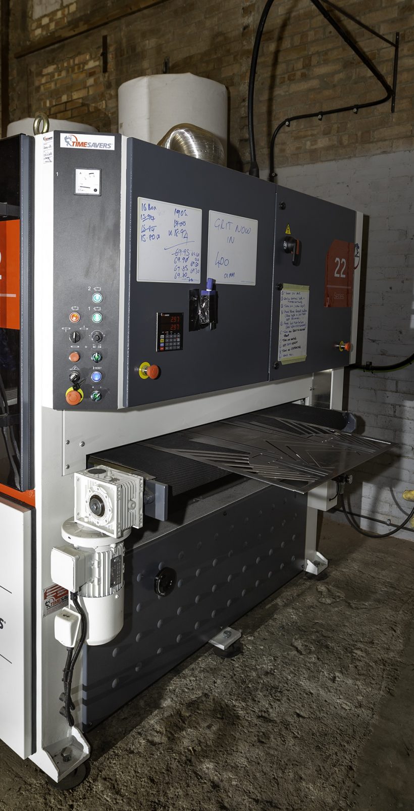 22 series automatic deburring machine improves productivity & quality