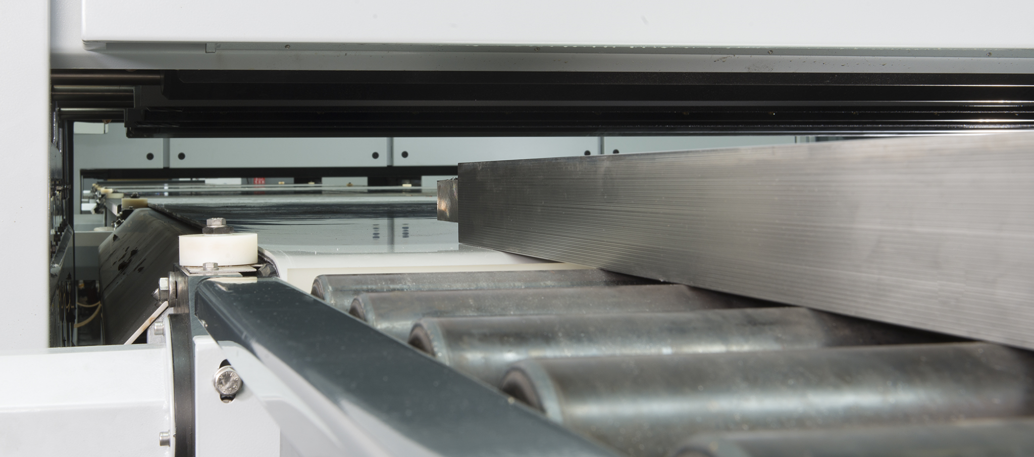 Machine à rectifier de précision : créer une finition lisse - Timesavers